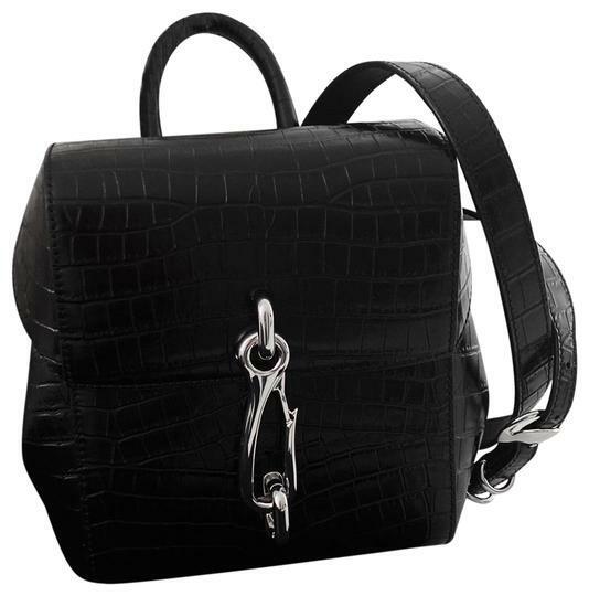 Leather Backpack - AirRobe