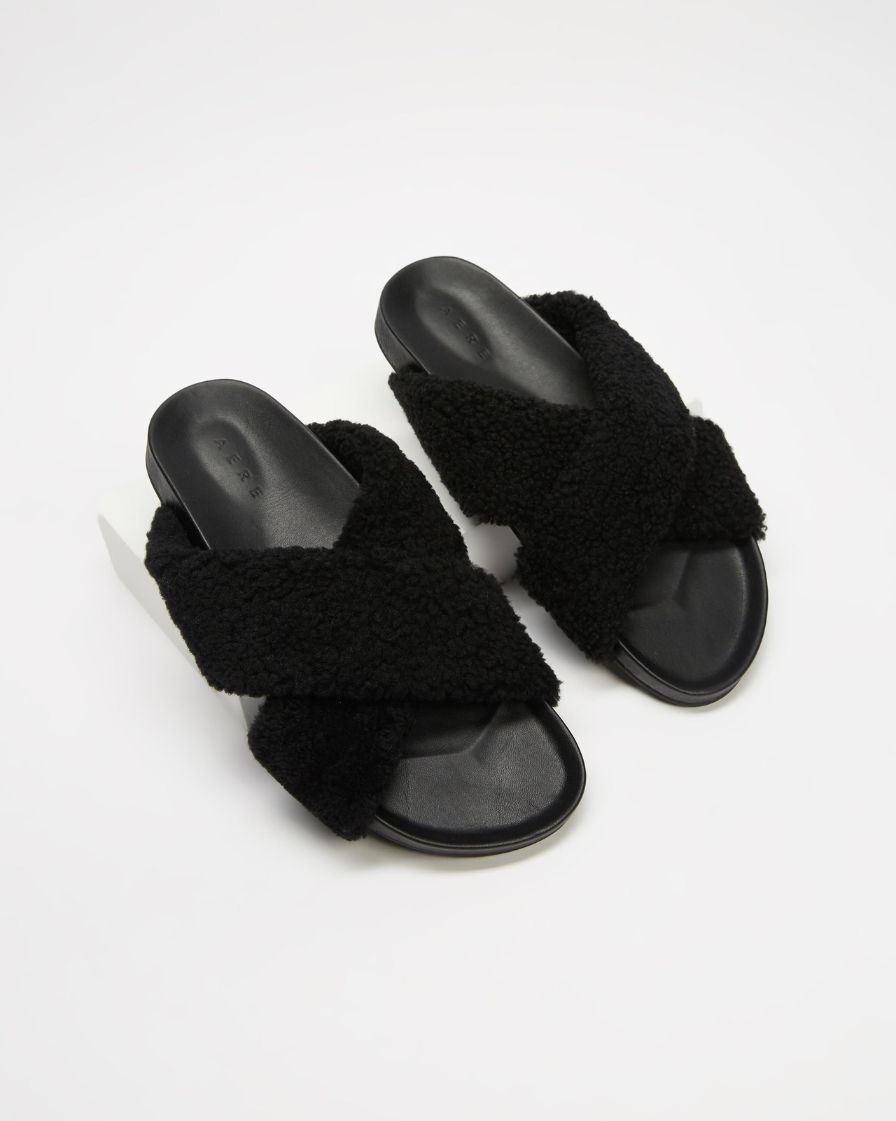 Aere Wool Crossover Slides Airrobe