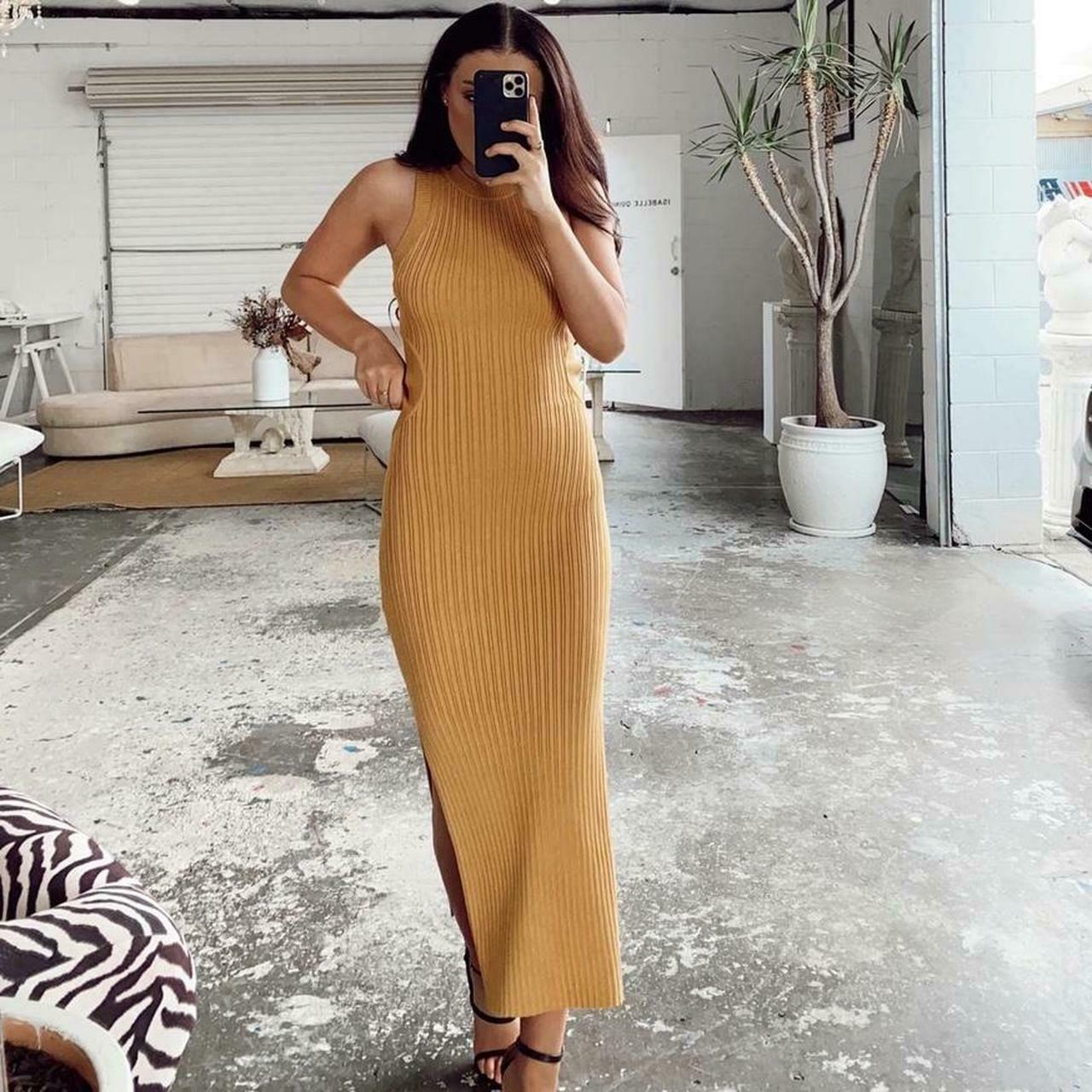 Circa Midi Dress Size 6 - AirRobe