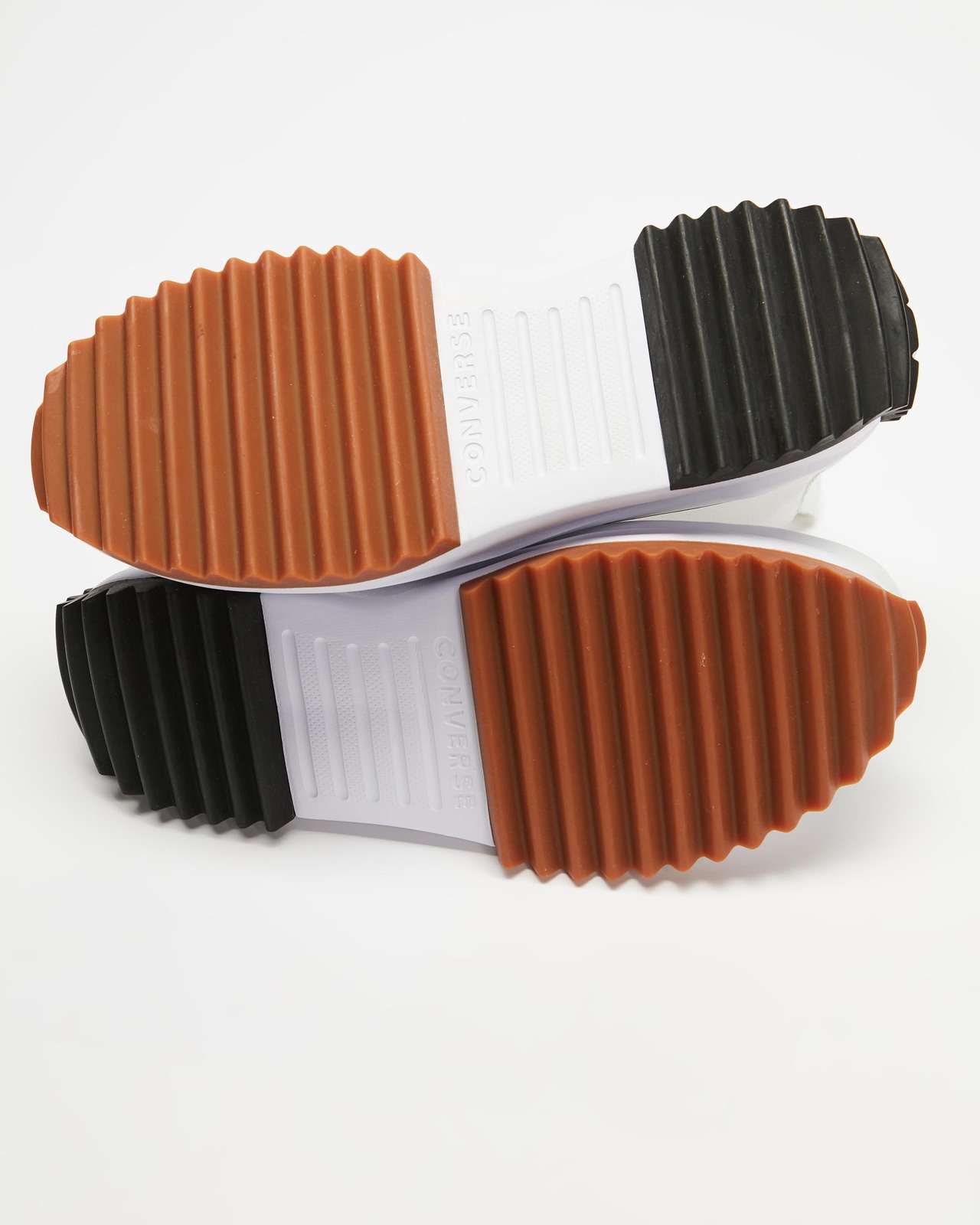 Run Star Hike High Top Size M7/W8.5 - AirRobe