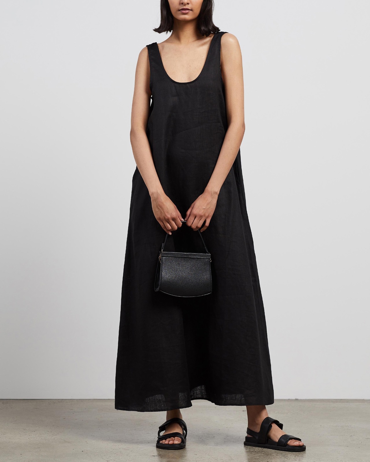 Relaxed Pocket Maxi Dress Airrobe
