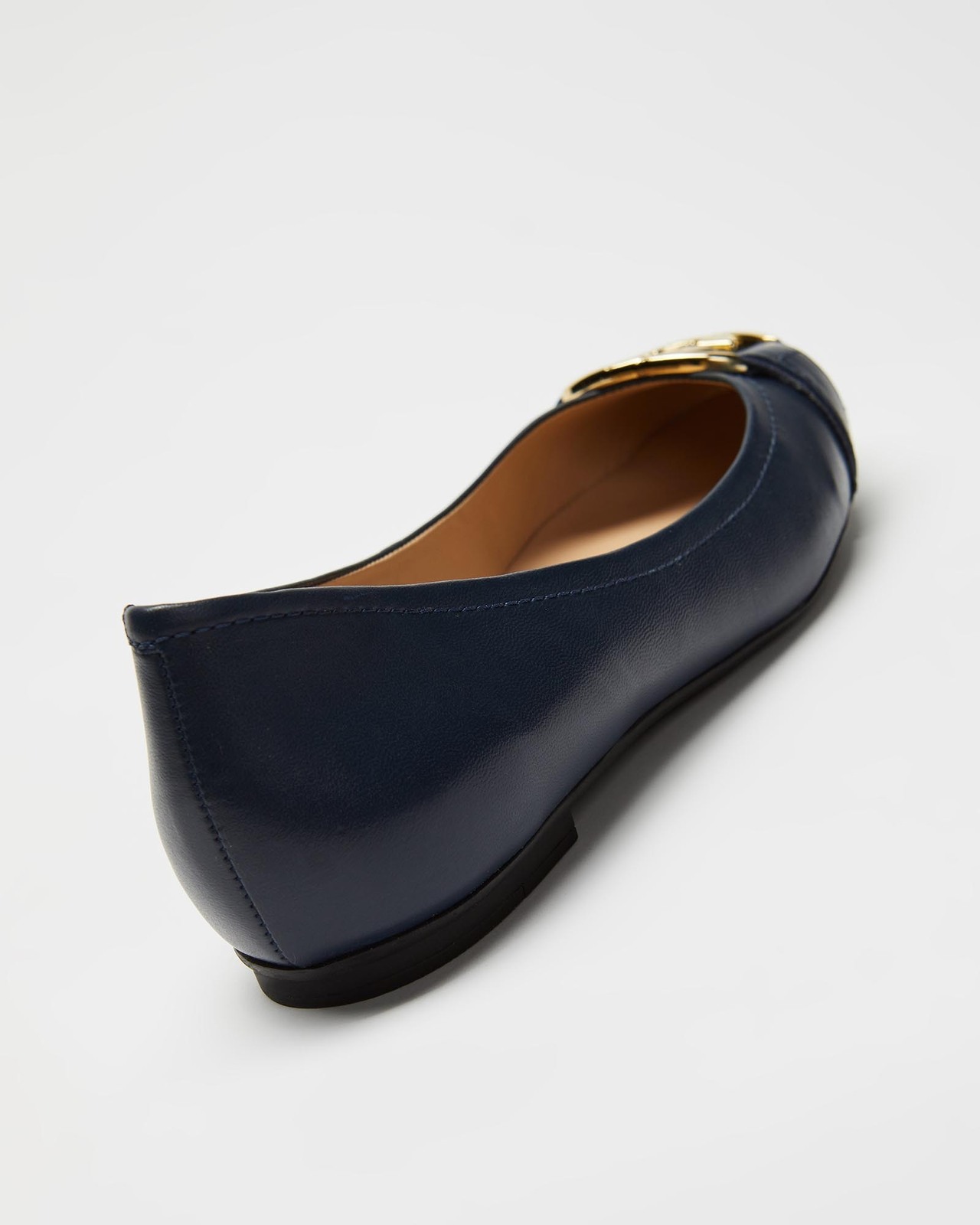 Nina Armando Adele II - AirRobe