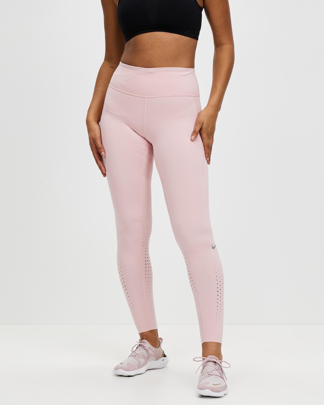 Nike Epic Luxe Tights - AirRobe