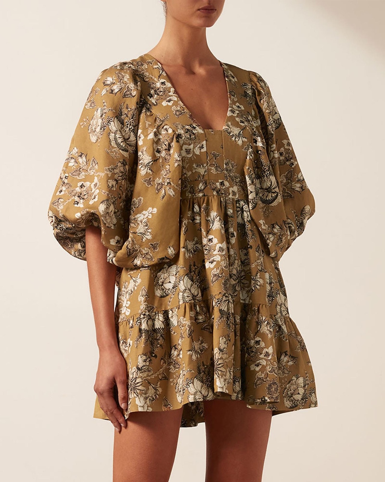 Shona Joy Cecilia Plunged Balloon Sleeve Mini Dress - AirRobe