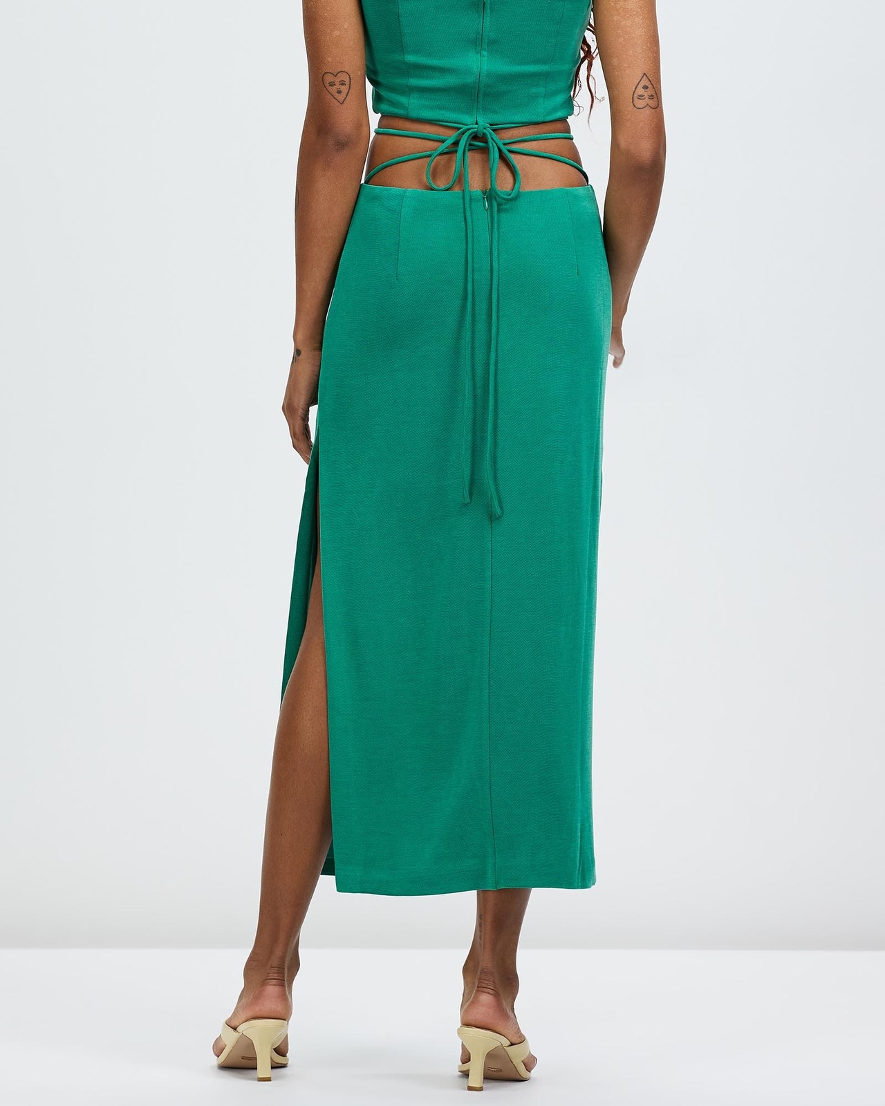 Rip Tide Wrap Around Skirt Airrobe