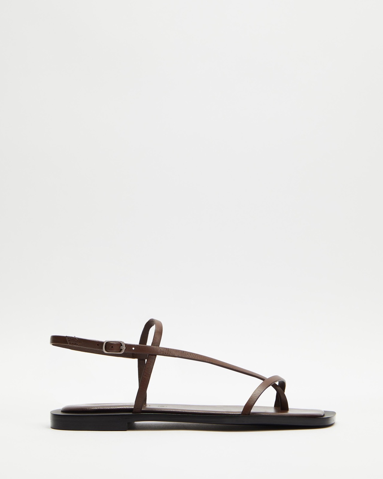 Assembly Label Valentine Sandals - AirRobe