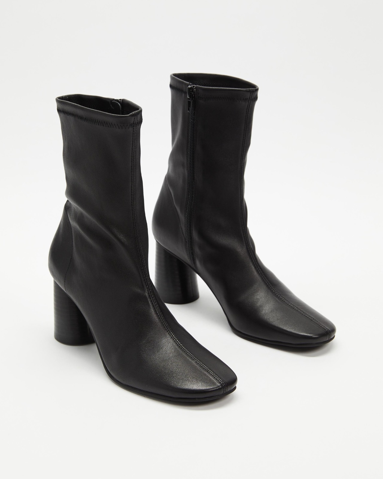 Aere Stretch Leather Ankle Boots Airrobe