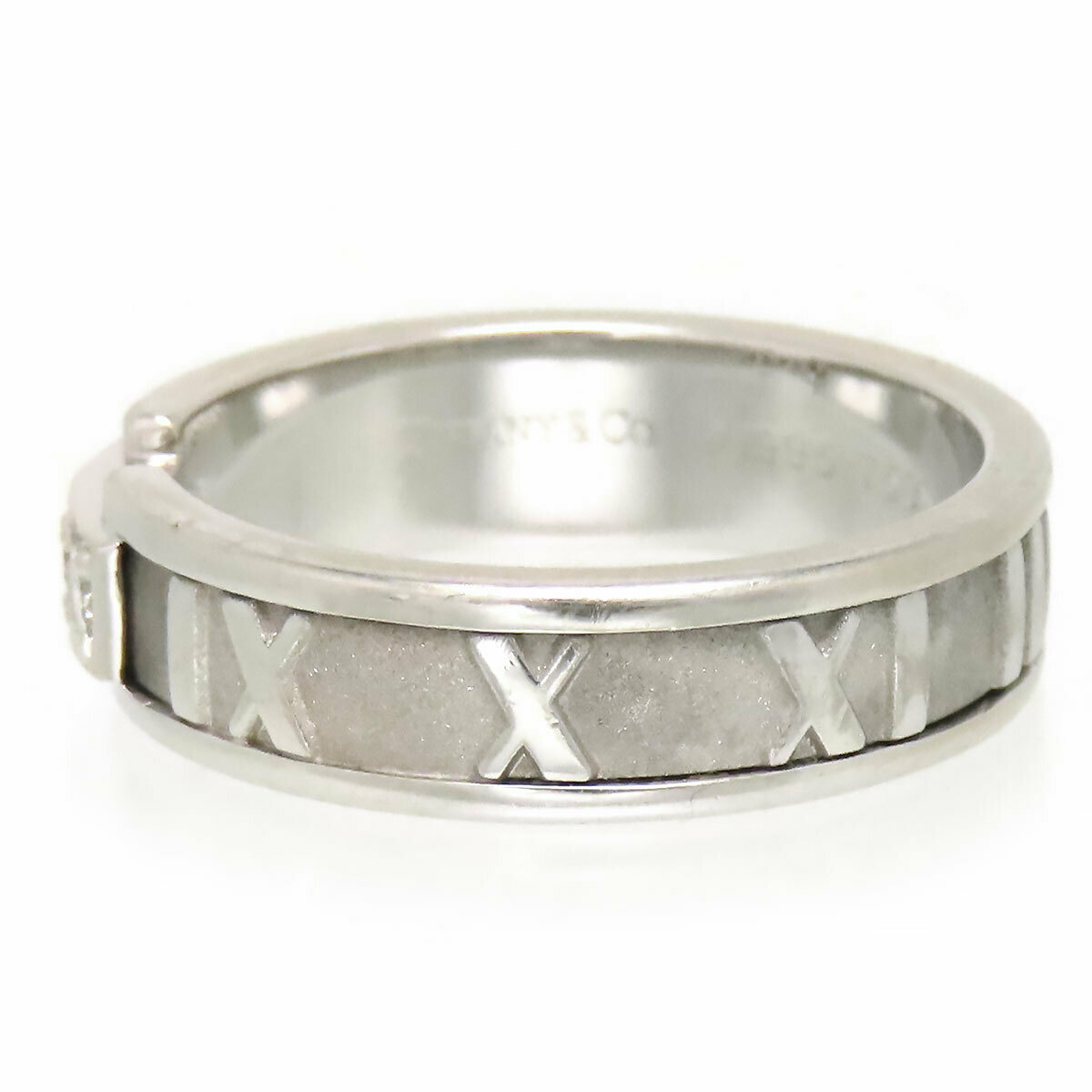 Tiffany & Co 18K Diamond Atlas Ring - AirRobe