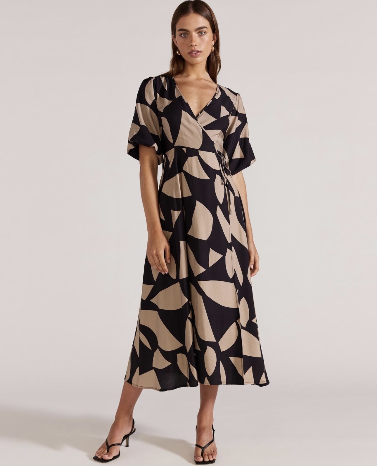 Staple The Label Bnwt Size 10 Morella Midi Wrap Dress Airrobe