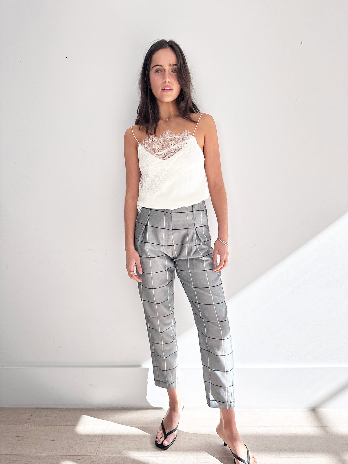 Viktoria & Woods Viktoria & Woods Check Cropped Pants - AirRobe